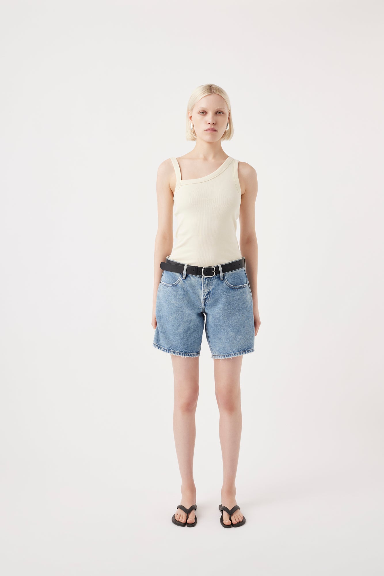 Kira Low Bermuda Short - Heirloom